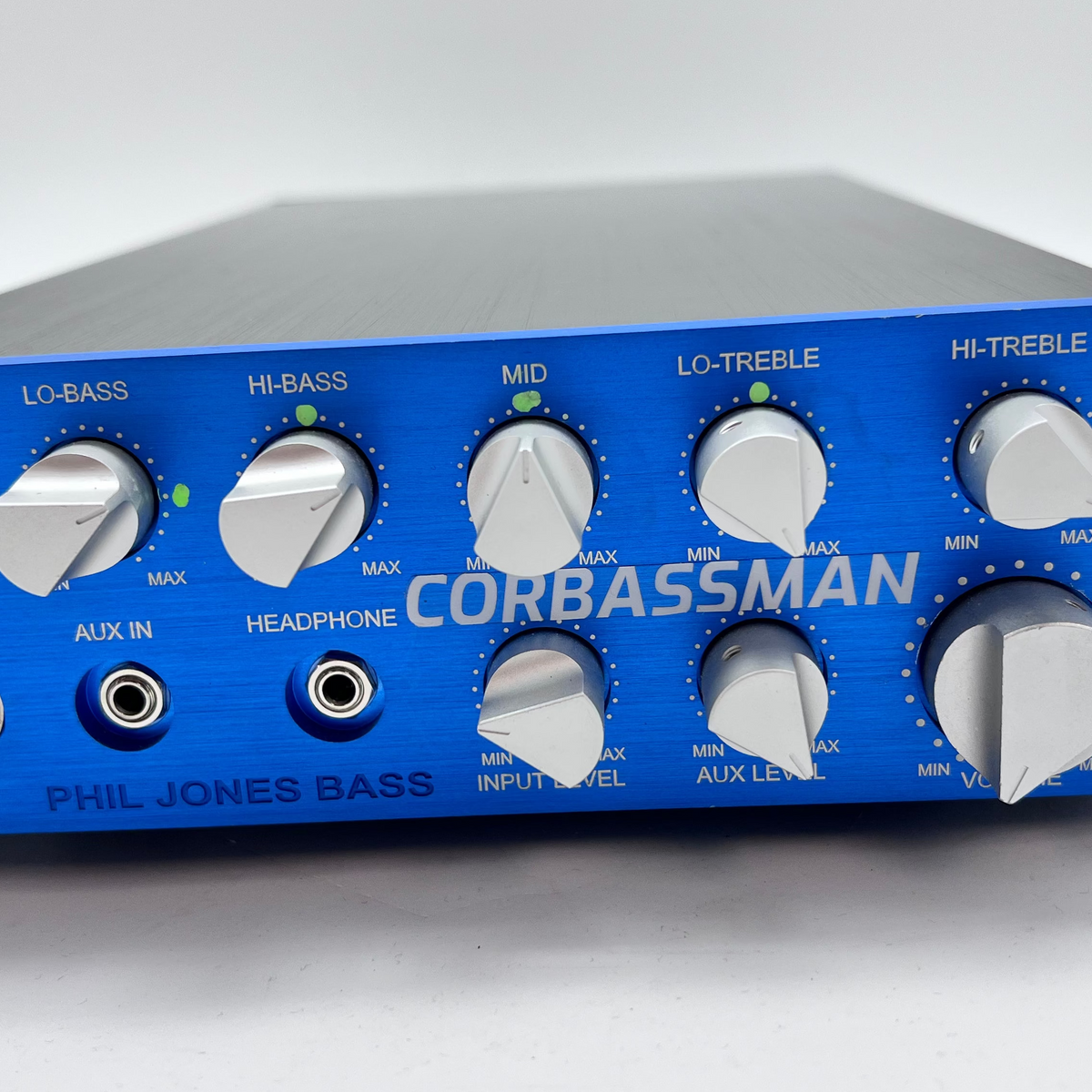 Used Phil Jones BP.800 400 Watt Bass Amp Head – Skip's Music